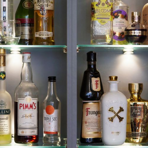 A beautiful bespoke bar to house your drinks | Sharps