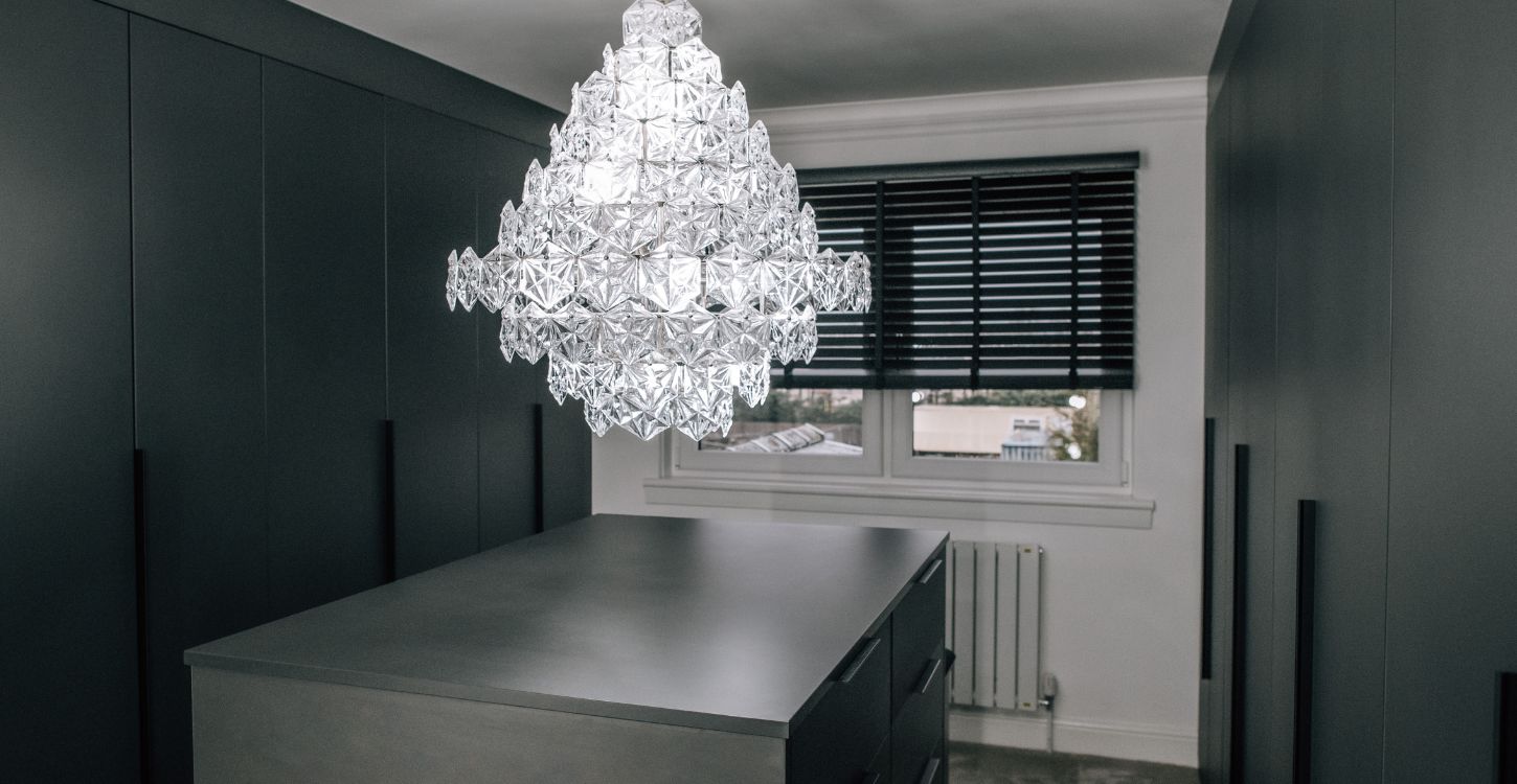 A bold contemporary dressing room for trend-setter Ryan | Sharps