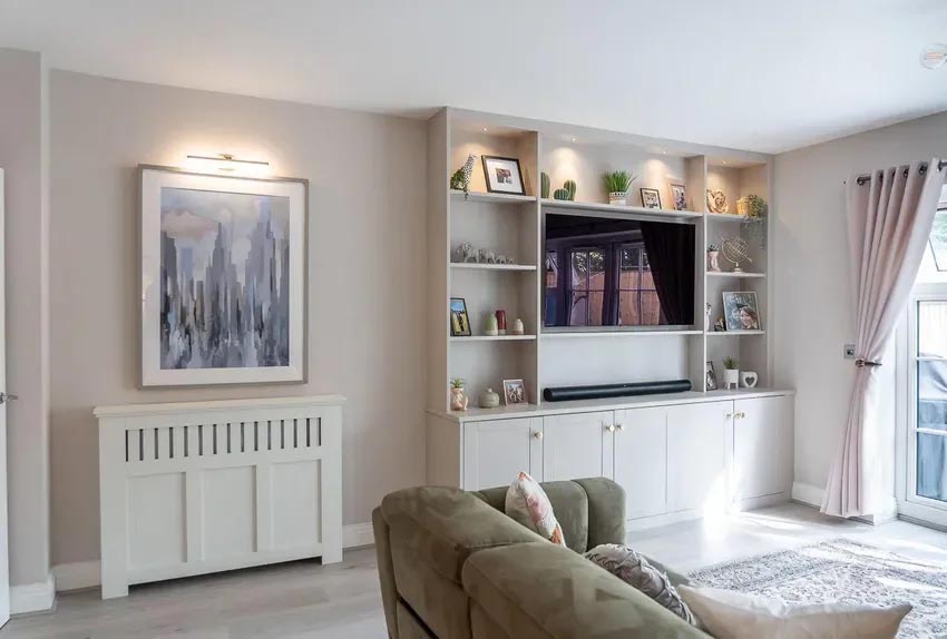 A Cosy, Clutter Free Media Unit | Sharps
