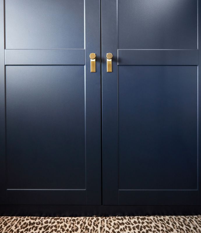 Dilly Carter’s beautifully organised dressing room | Sharps