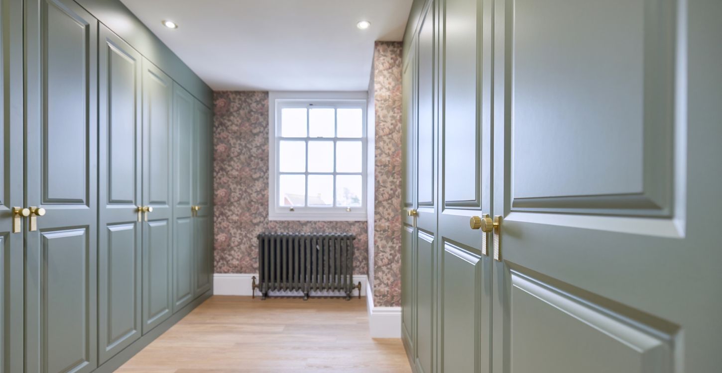 Dressing room magic with TOWIE’s Lydia Bright | Sharps