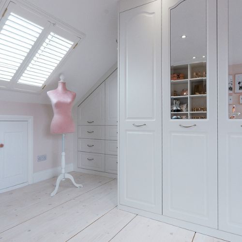 Freddy’s luxurious bedroom and dressing room in her loft conversion