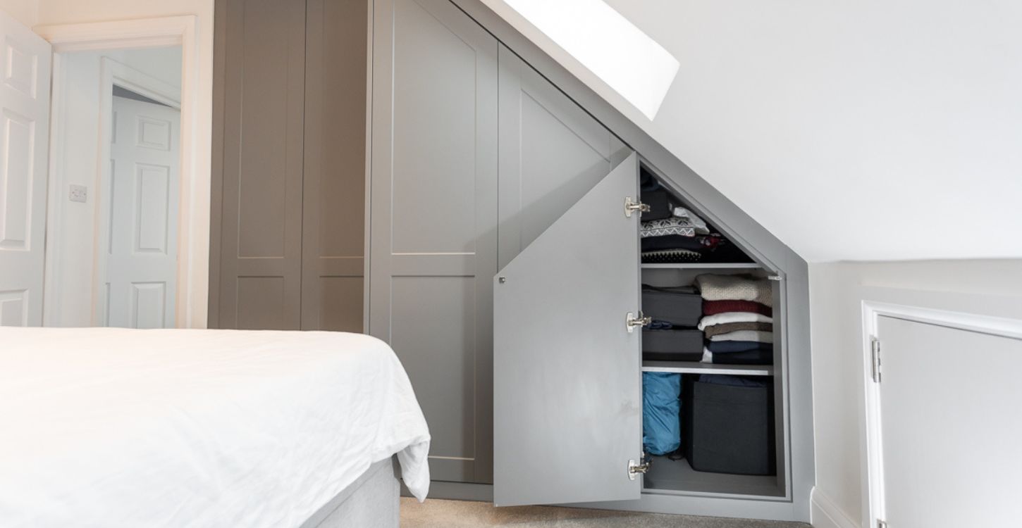 Sloped Ceiling: Beautiful Fitted Wardrobes & Dressing Table | Sharps