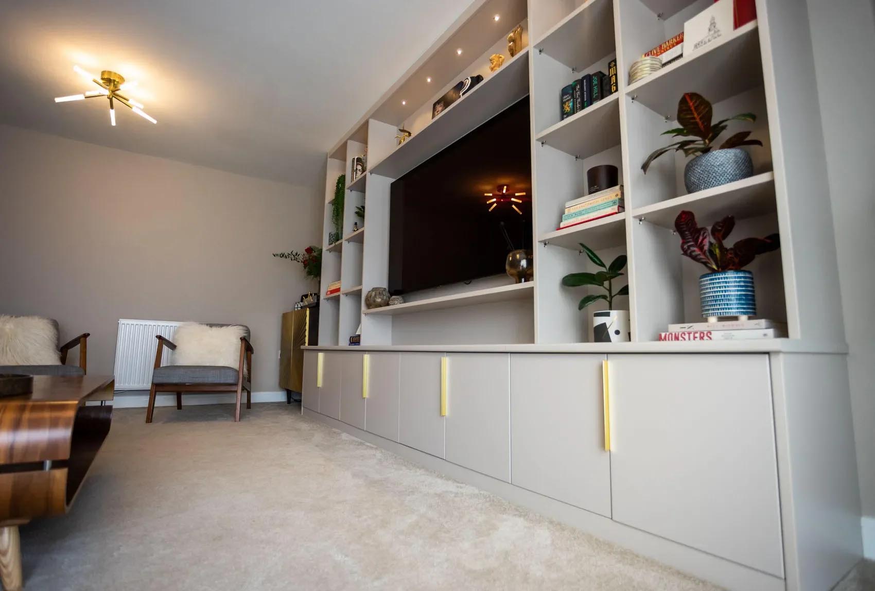 Catherine's sleek and stylish media unit | Sharps