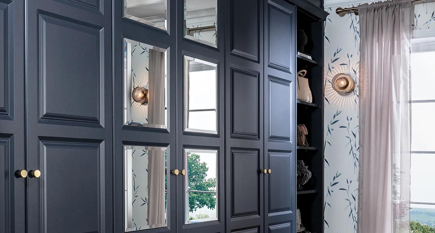 Bespoke & Fitted Dressing Room Furniture