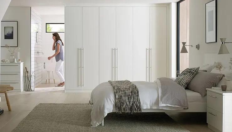 Stylish Living Room Fitted Furniture and Storage | Manhattan | Sharps