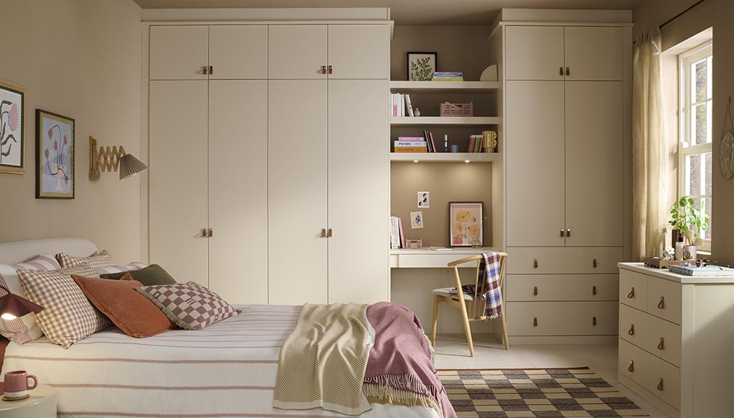Contemporary Fitted Wardrobes | Manhattan Range | Sharps