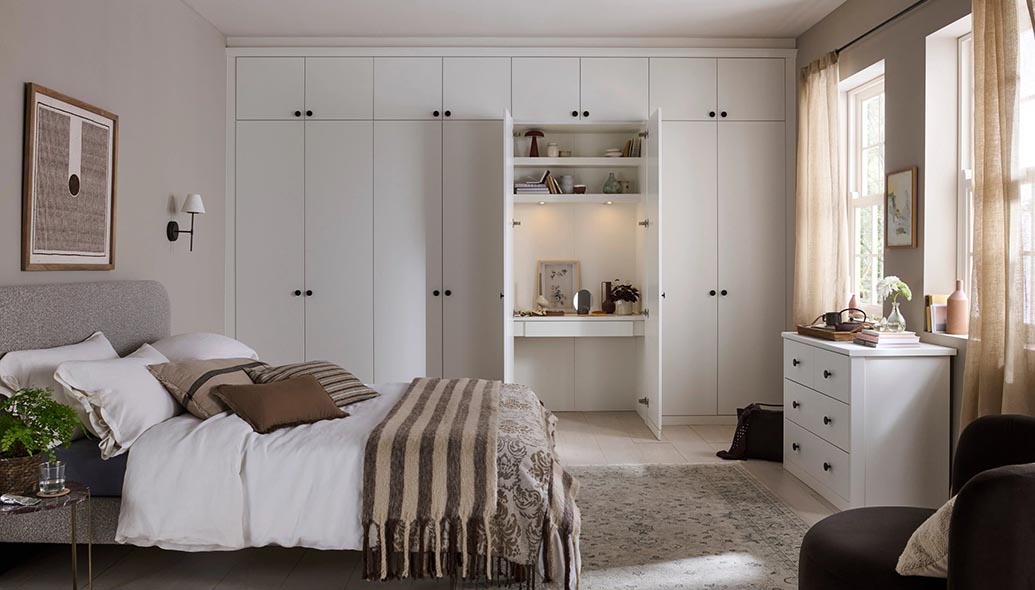 Contemporary Fitted Wardrobes | Manhattan Range | Sharps